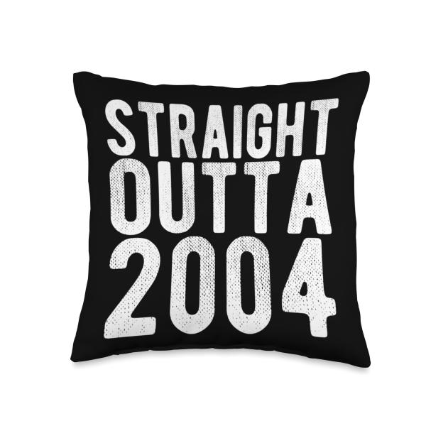 ・Straight Outta 2004・100% spun-polyester fabric・Double-sided print・Filled with 100% polyester and sewn closed・Individual...