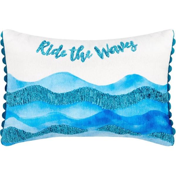 ・Coastal Inspired Embroidered Decorative Pillow
