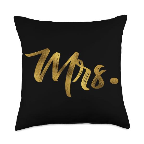 ・Step into a world of sophistication with this golden brushstroke 'Mrs.' motif, designed to celebrate your new journey. ...