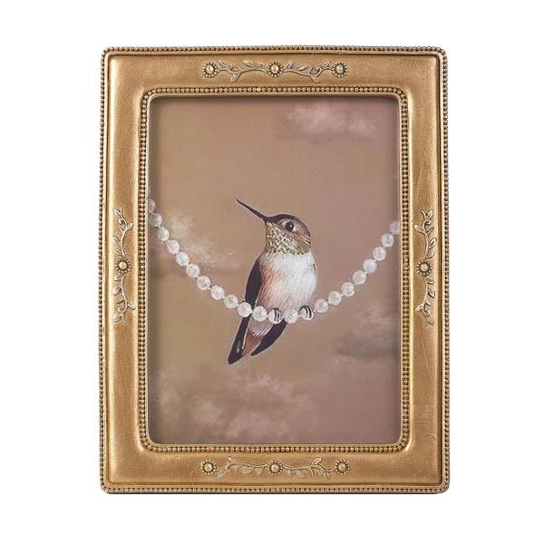 ・HIGHEST QUALITY MATERIAL: This Antique 4×6 picture frame is made of high quality resin, includes black velvet easel. In...
