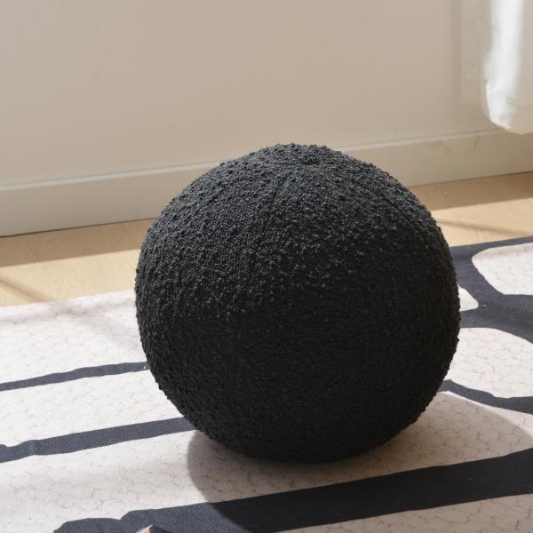 ・Luxurious Material: The boucle round throw pillow is crafted from premium boucle fabric and filled with soft, skin-frie...