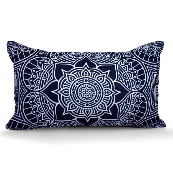 ・Weatherproof ＆ Durable - Crafted with high-quality, fade-resistant, and water-resistant fabric, these throw pillows are...