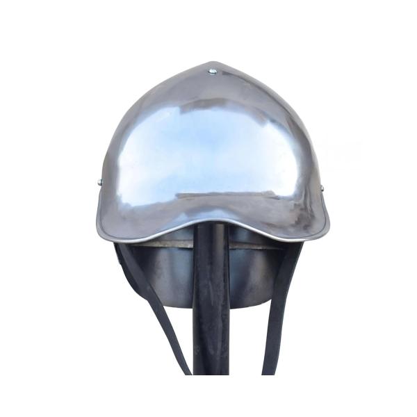 ・?? Authentic Gallowglass Warrior Design - Modeled after the helmets worn by the fierce Gallowglass mercenaries of medie...