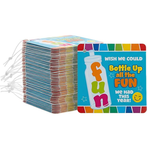 ・FUN END-OF-YEAR DESIGN: Features bright colors and cheerful messaging to celebrate the start of summer break.・PERFECT F...