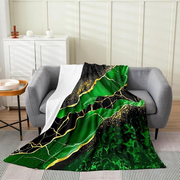 ・Exquisite Design : This vivid printed flannel blanket Throw Size 50x60 inches.・Lightweight Blanket : We have developed ...