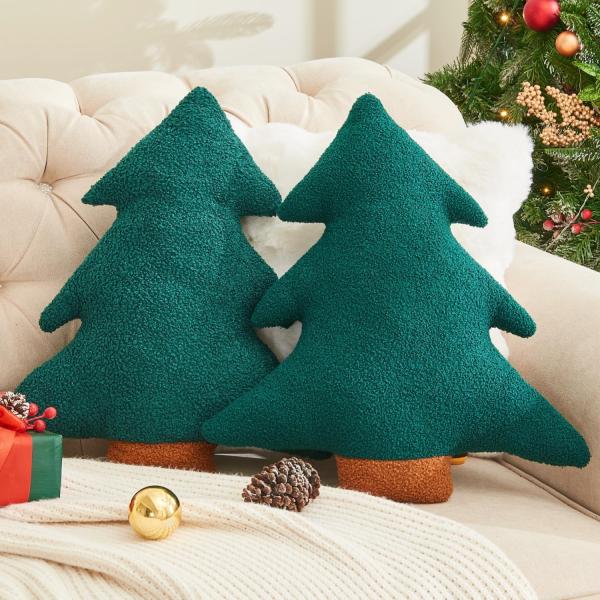 ・【Christmas Pillows Material】:Plush ＆ Soft Gingerbread House Pillows Christmas Tree Pillow Candy Pillow takes soft teddy...