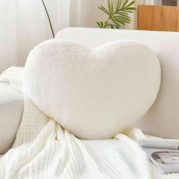 ・Material: The heart shaped pillow is made of plush polyester exterior with fuffy PP cotton filling, which is soft, comf...