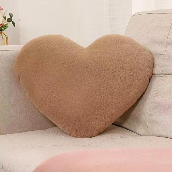 ・Material: The heart shaped pillow is made of plush polyester exterior with fuffy PP cotton filling, which is soft, comf...