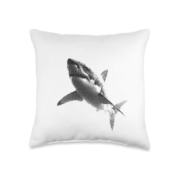 ・100% spun-polyester fabric・Double-sided print・Filled with 100% polyester and sewn closed・Individually cut and sewn by h...