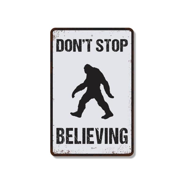 ・PREMIUM QUALITY: This 8 inch x 12 inch sign is made with UV-protected plastic, perfect for inside, outside, or somewher...