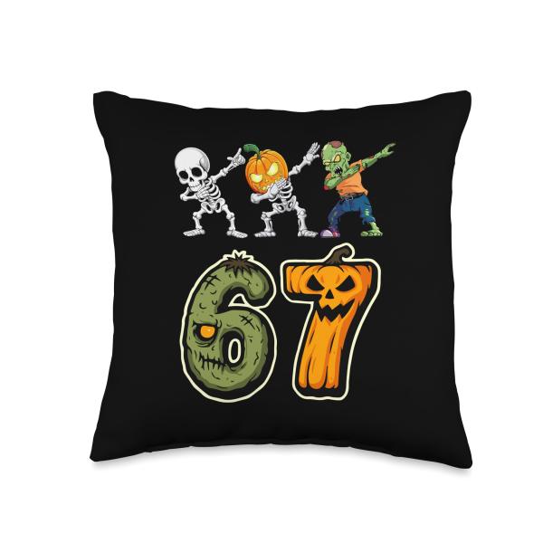 ・Dabbing Halloween boys pumpkin skeleton zombie design for kids toddlers. Funny six seven 67 meme shirt is great gift fo...