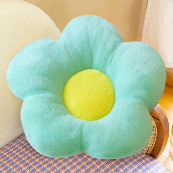 ・【Premium Material】This Daisy decorative throw pillows are made of high imitation rabbit fur cover and PP cotton to fill...