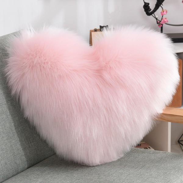 ・This throw pillow is made of soft faux plush and filled with fluffy natural fiber,which features a unique creative desi...