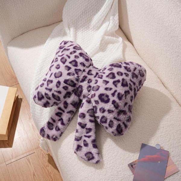 ・Product information: You will receive a butterfly shaped pillow with leopard print, measuring approximately 12.6x14.6 i...