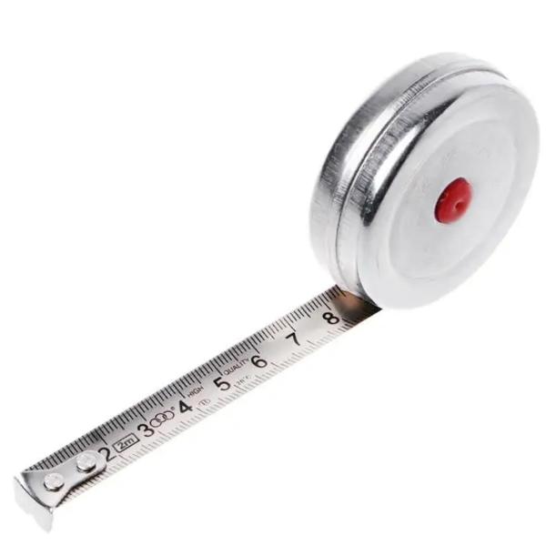 ・Smooth Retraction: Features a one-handed operation with smooth retraction to hold measurements in place without slippin...