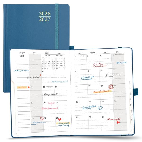 2026年7月〜2027年12月の18か月対応マンスリー手帳（A5サイズ相当 6.25"×8.5"）。罫線付きブロックと週番号の月間見開きレイアウト。強化月間タブ・ティアオフコーナー・しおりリボン・インナーポケット付き。360度フラット開き...