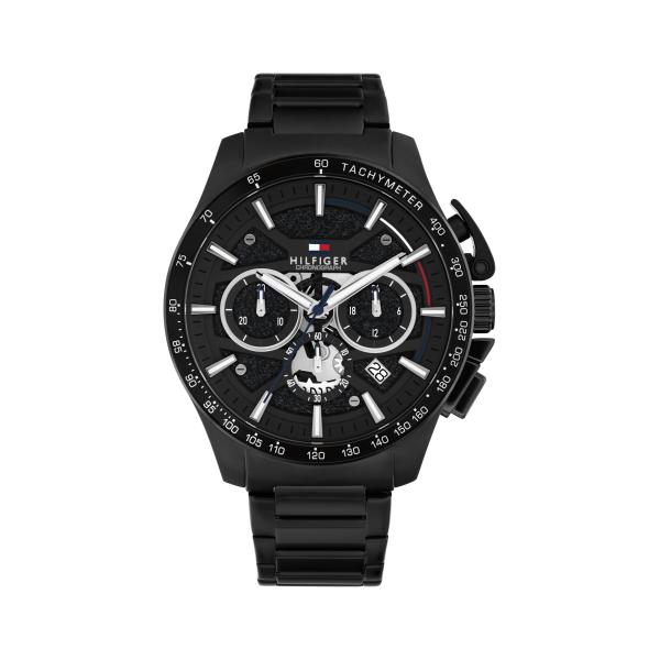 ・Bold and sporty, this Tommy Hilfiger men's 44mm watch features a dimensional skeleton dial, signature branding, and a r...