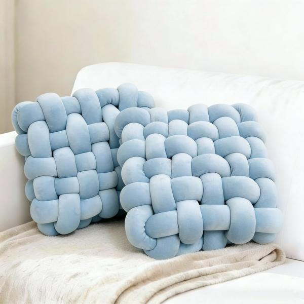 ・【2-piece set + 4 color options available】This decorative throw pillow is a 2-piece set and offers 4 soft color options ...