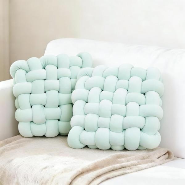 ・【2-piece set + 4 color options available】This decorative throw pillow is a 2-piece set and offers 4 soft color options ...