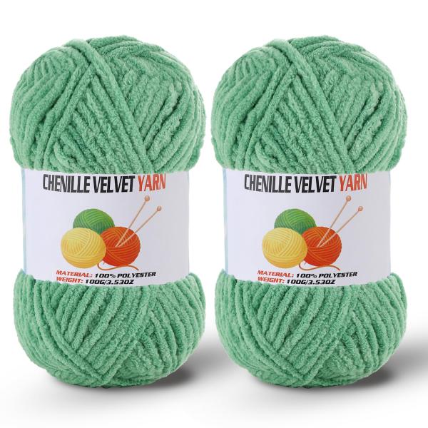 ・Super Fluffy and Soft:The chunky chenille yarn is buttery soft, no shedding or fraying! It remains fluffy and soft afte...