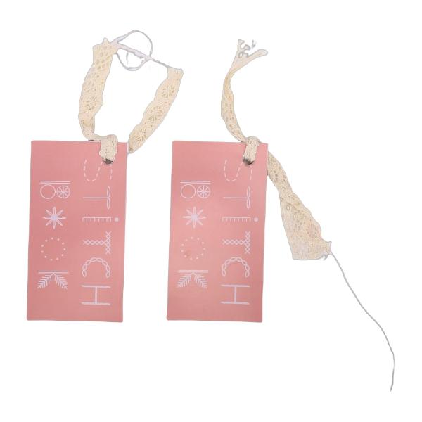 ・[Creative Patterns for Inspiration] With a wide array of patterns, this Mini Sewing Book inspires both beginners and ex...