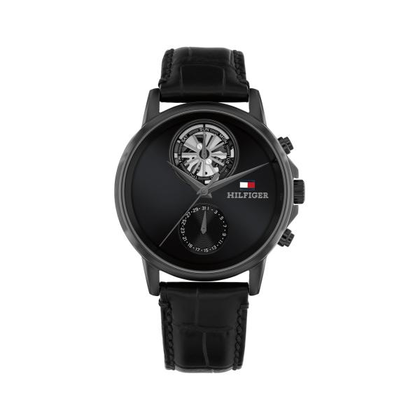 ・Crafted with precision, this 40mm Tommy Hilfiger watch features a gloss enamel dial and oversized skeleton sub-eye, pai...