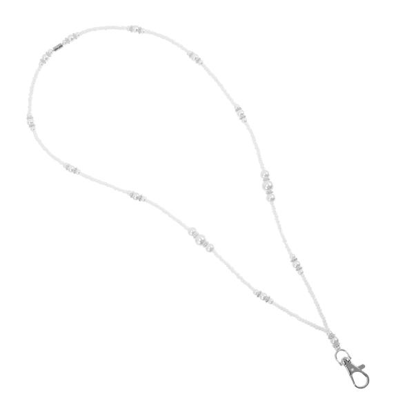 ・Neck lanyards--these lanyards for keys would help to prevent the fall of cards thus to guards them from getting damaged...