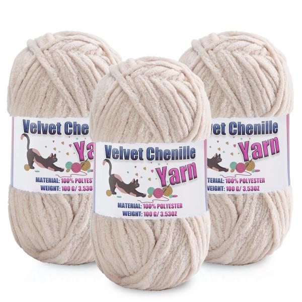 ・Super Fluffy and Soft:The chunky chenille yarn is buttery soft, no shedding or fraying! It remains fluffy and soft afte...