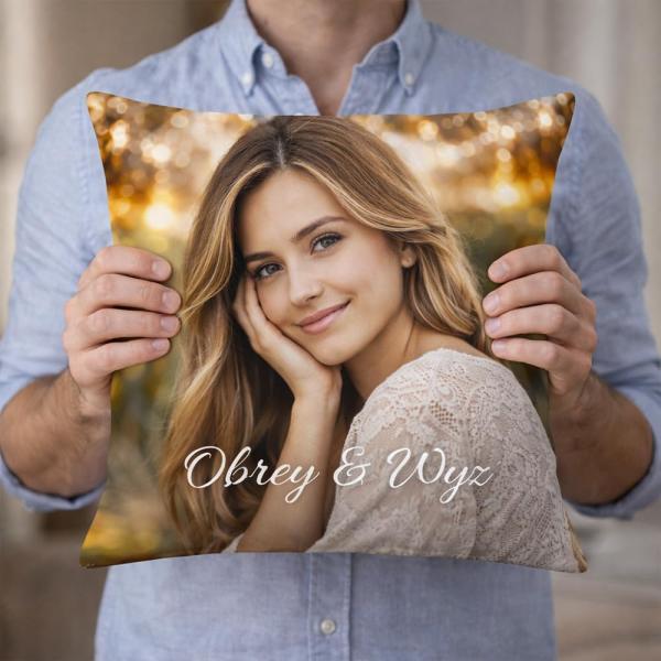 ・Custom Photo Design: Personalize the pillow with your own photo for a unique keepsake.・HD Print Quality: High-resolutio...