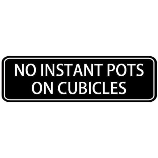 ・【Optimal Size ＆ Durable Acrylic Construction】：Crafted from 2mm thick, durable acrylic plastic, this 3x10 inch sign offe...