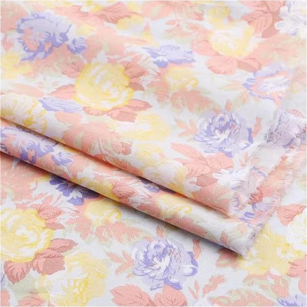 ・Vintage Floral Design: Featuring intricate floral flower patterns delicately printed into the white background fabric, ...