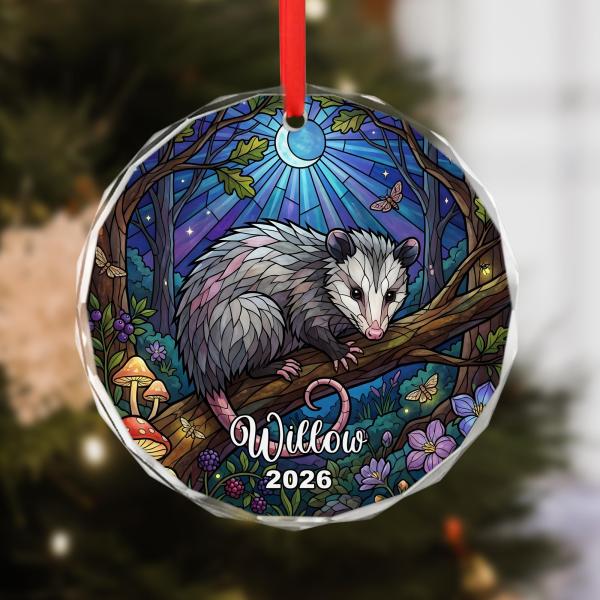 ・Item measures approximate 3" diameter・Measuring approximately 3" x 3", this exquisite ornament captures and reflects li...