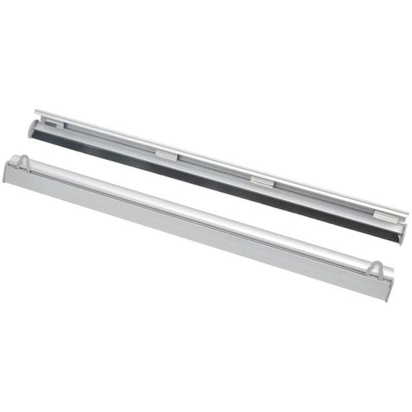 ・Tool- Snap Design: This aluminum alloy poster rails set features a simple clothespin-style snap mechanism that lets you...