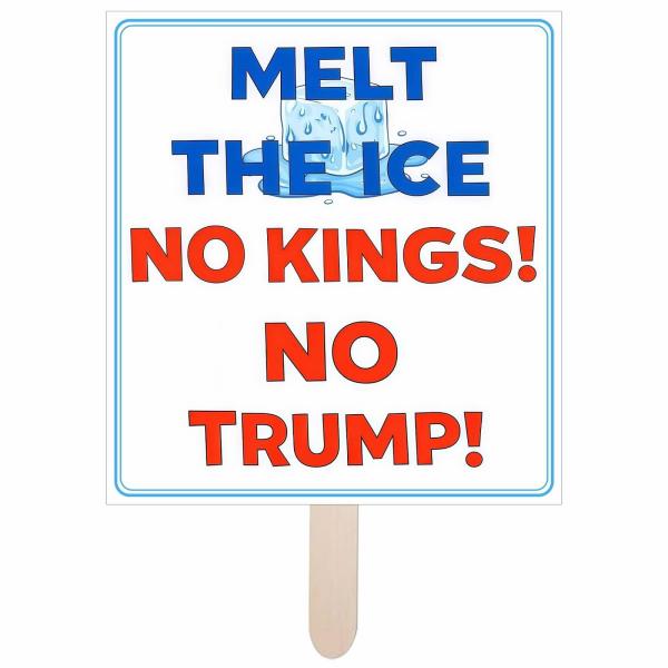 ・Bold "No Kings In America" design makes a strong visual impact in any setting・Made from 4mm corrugated plastic that res...