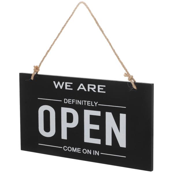 Zerodeko製の両面ドアサイン。表面「OPEN（営業中）」・裏面「CLOSED（閉店）」を一枚で使い分け可能。ブラック長方形デザインで各種店舗スタイルや内装に馴染む。吊り下げ設置タイプ。角はなめらかに仕上げられ手に優しい設計。カフェ・レ...