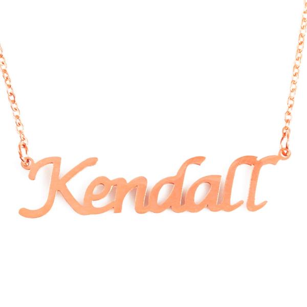 商品名: Zacria Kendall カスタムネームネックレス 18カラット ローズゴールドメッキ カスタマイズ可 Zacria Kendall Name Necklace Personalized 18ct Rose Gold Plat...