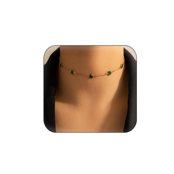 商品名: Asphire ボヘミアングリーンクリスタルチョーカーネックレス 小さなエメラルドステーションチェーンネックレス 華奢なサテライトネックレス 豪華なウェディングジュエリー 女性/ティーン/女の子へのギフト Asphinien Bo...