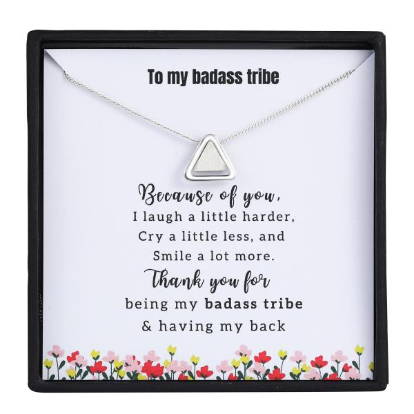 商品名: Coco Jewelry Thank You for Being My Badass Tribe Friend ネックレス 三角形 ペンダントネックレス 親友への完璧な友情ギフト ガールズ レディース Coco Jewelry T...