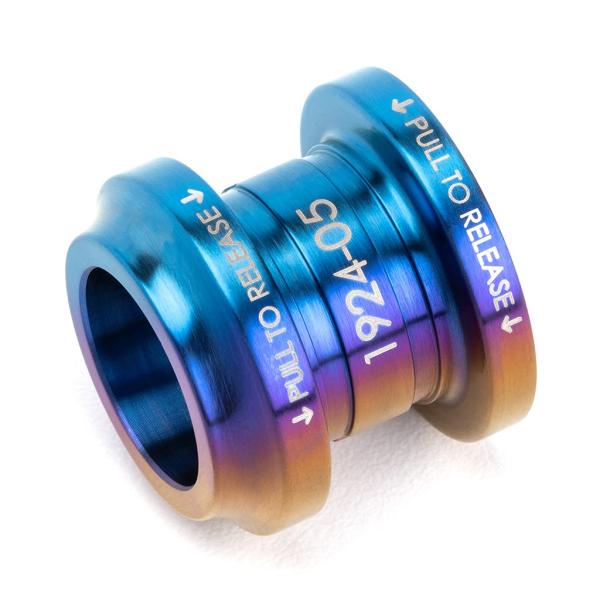 商品名: Shift ブーツカラー アップグレード (バーントチタン仕上げ) ACUiTY Shift Boot Collar Upgrade (Burnt Titanium Finish)ブランド: ACUITY高さ: 11.3cm横幅:...