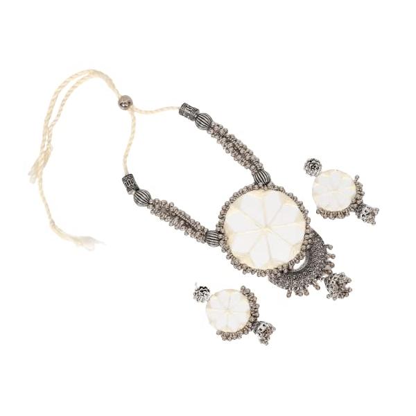 商品名: Satva ORNAMENTS 手芸 コットン糸 輝くミラーワーク 新星 花 デザイン 酸化素材 インド ボリウッド トラディショナル ウェア ジュエリーセット チョーカーネックレス イヤリング付き レディース ガールズ, Fre...