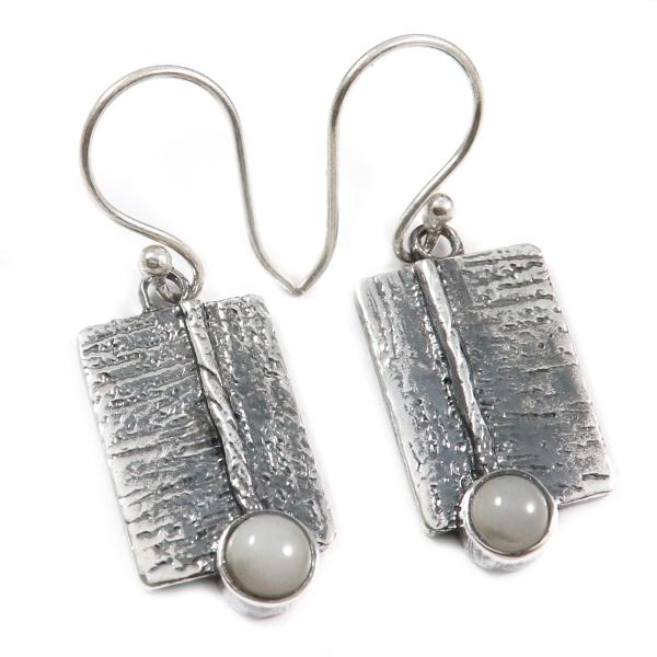 商品名:  Goyal Exports Silky Moonstone Gemstone 925 Sterling Silver Drop/Dangle Earring Jewlery SEG125Dブランド: Generic商品番号: 色...