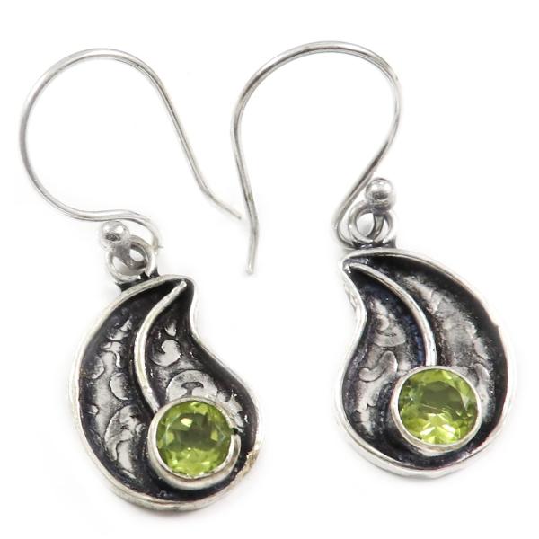 商品名:  Goyal Exports Peridot Faceted Gemstone 925 Sterling Silver Drop/Dangle Earring Jewlery SEG155Gブランド: Generic商品番号: 色...
