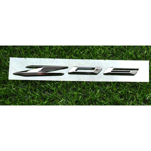 商品名: Z06 エンブレム カーサイドバッジ 交換用 2023+ GM シボレー C8 コルベット 85623536 (クロム) x 1。 1x New Z06 Emblem Car Side Badge Replacement for ...