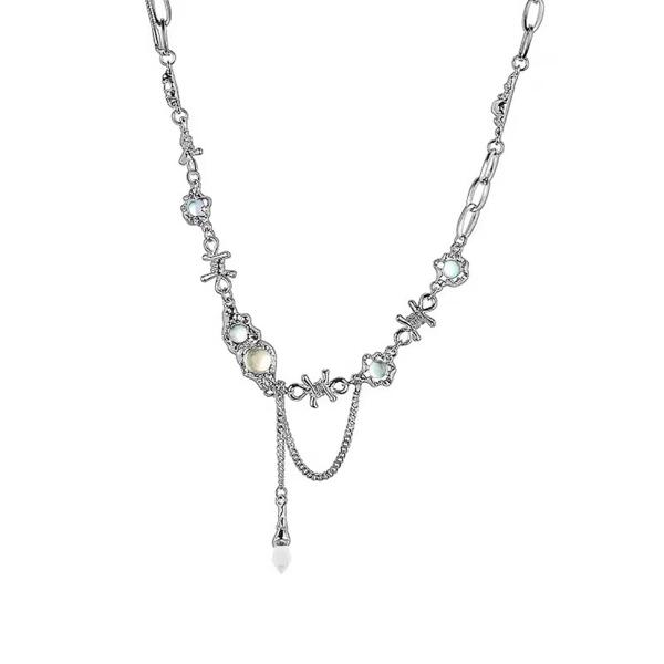 商品名:  WDLYAN Y2K Moonstone Irregularity Thorns Necklace, Crystal Choker Women Fashion Jewelry Personality Necklace (Moon...