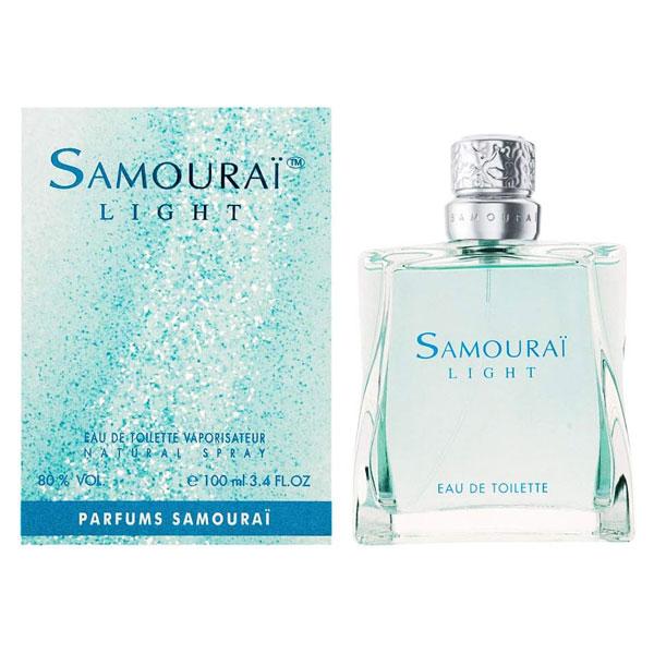 ＊こちらは【訳あり・外装不良】になります。中身及び、容器は箱つきの通常商品と同じものとなります。フレッシュで爽やかな香りはあらゆるシチュエーションでも使いこなせ、纏うたびに魅了するフレグランスです。トップ：レモン、ライチ、グリーンアップルミ...