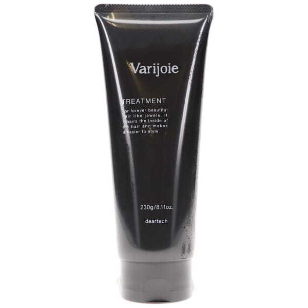 髪1本1本の毛先までしっかり浸透・補修。水分や栄養分を閉じ込め、潤いベールでキューティクルをコートし、美しくしなやかな髪へと導きます。