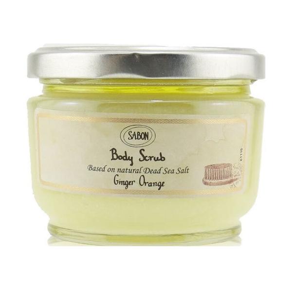 Body Scrub Ginger Orange死海の塩をベースにしたスクラブです。アーモンド、パチュリ、ラベンダー、大豆のオイルなどのスクラブ効果で、シルクのようになめらかなつるつるの肌に仕上げます。液漏れしやすいボトル形状のため、輸送状...