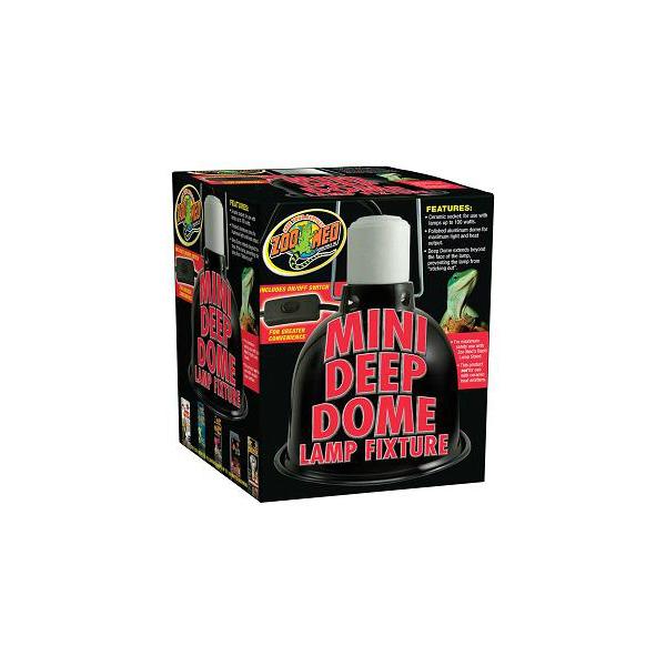 ■規格：100wまで対応■口金サイズ：E26■保温球やバスキングランプなどに最適なソケットカバーのミニタイプです■熱や光を外部に漏らさずケージ内部にだけ照射します■ポリッシュアルミニウムが熱量や光量を30%増しにします■メーカー：ZOOME...