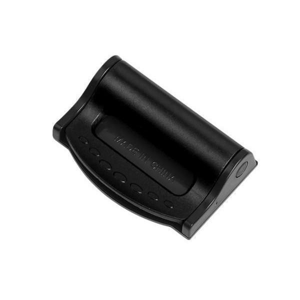 こちらの商品は追跡可能メール便/定形・定形外郵便にて発送します。宅配便ご希望のお客様は「有料宅配便」をご選択ください。【商品説明】・シートベルトの締め付けを簡単に緩めることができるシートベルトストッパーです。・体が大きい方、妊娠中の方、子供...