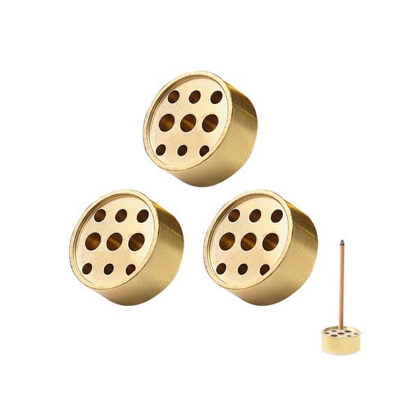 【商品説明】・3種類のサイズの差込穴が開いており、様々なお香に対応しています。・程よい重さがあり安定感があります。・シンプルなデザインなので様々な場所でお使いいただけます。【商品仕様】カラー ゴールド